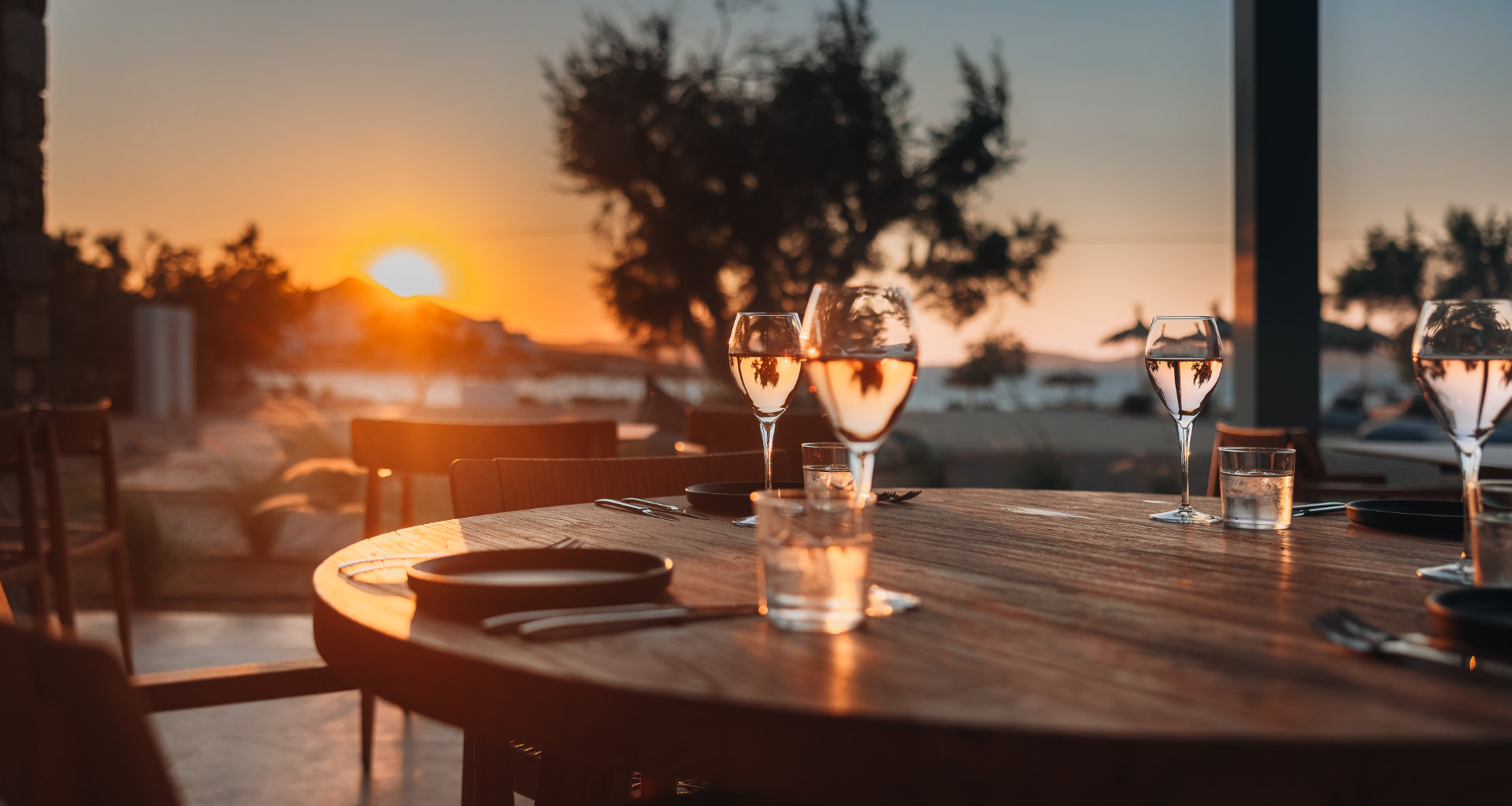 Location | RADA Restaurant, Paros, Greece